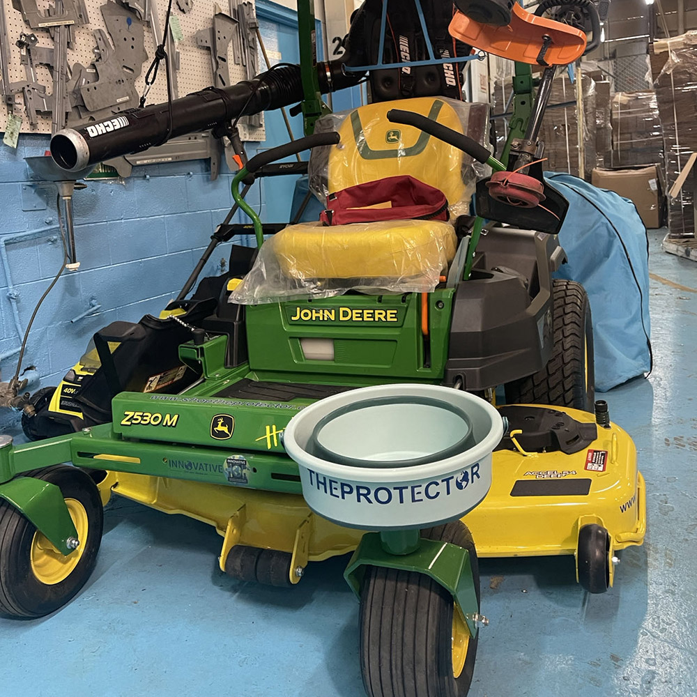 Welcome to Shoptheprotector - Magnetic Mouting Bucket